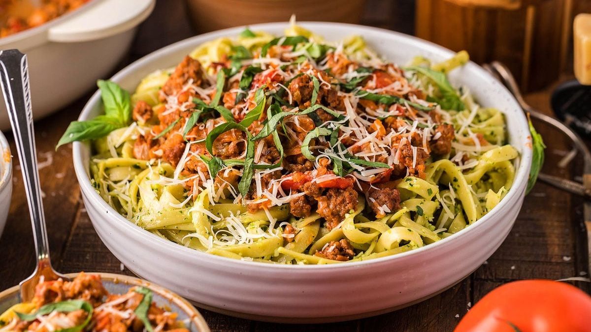 17 fettuccine dinners that are causing serious comfort food cravings