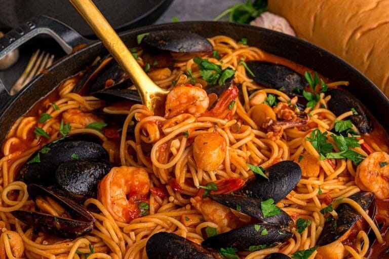 22 pasta dinners that turn ordinary nights into comfort food heaven